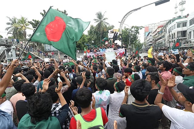 Fall of the Hasina government, aspirations of freedom | Prothom Alo