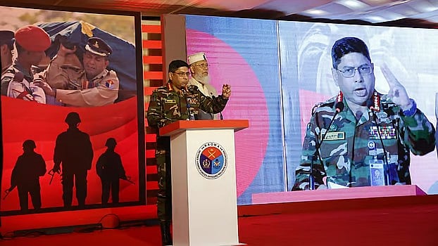 Stop mudslinging each other or our sovereignty will be at stake: Army ...