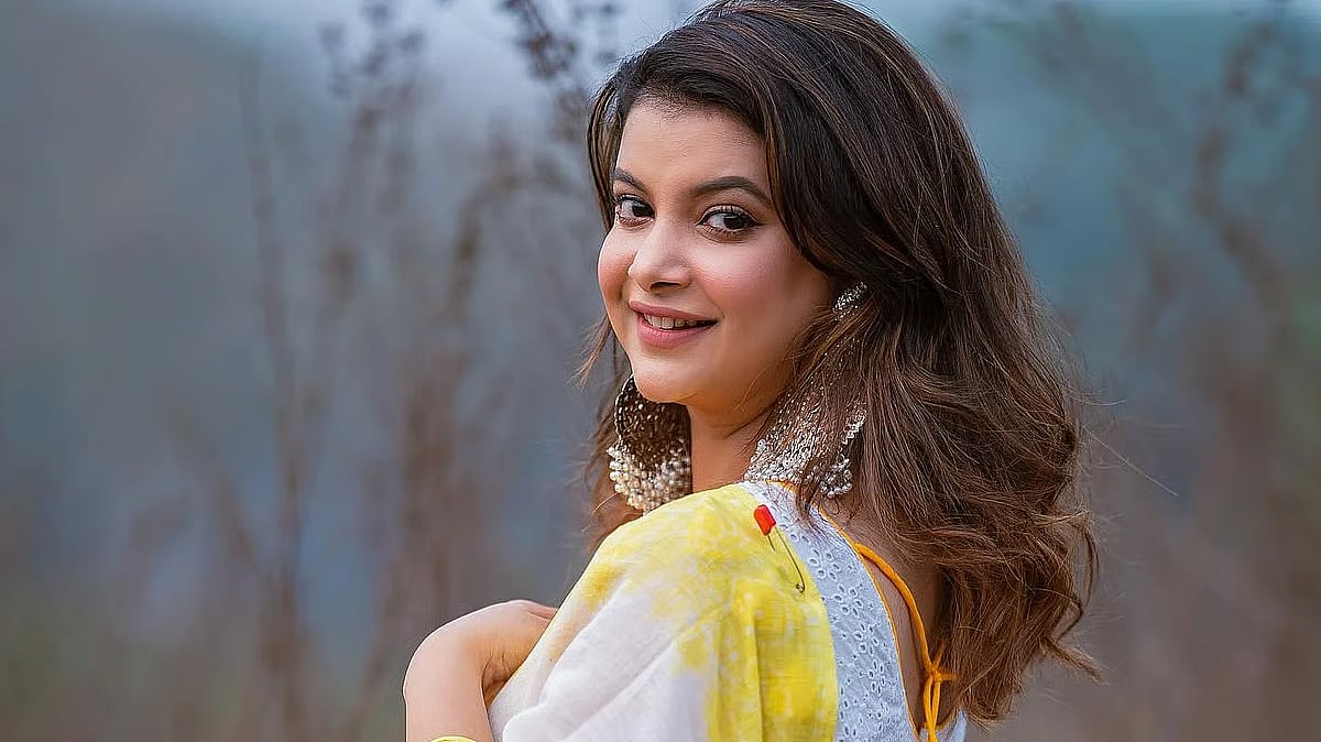 Sabnam Faria ties the knot | Prothom Alo