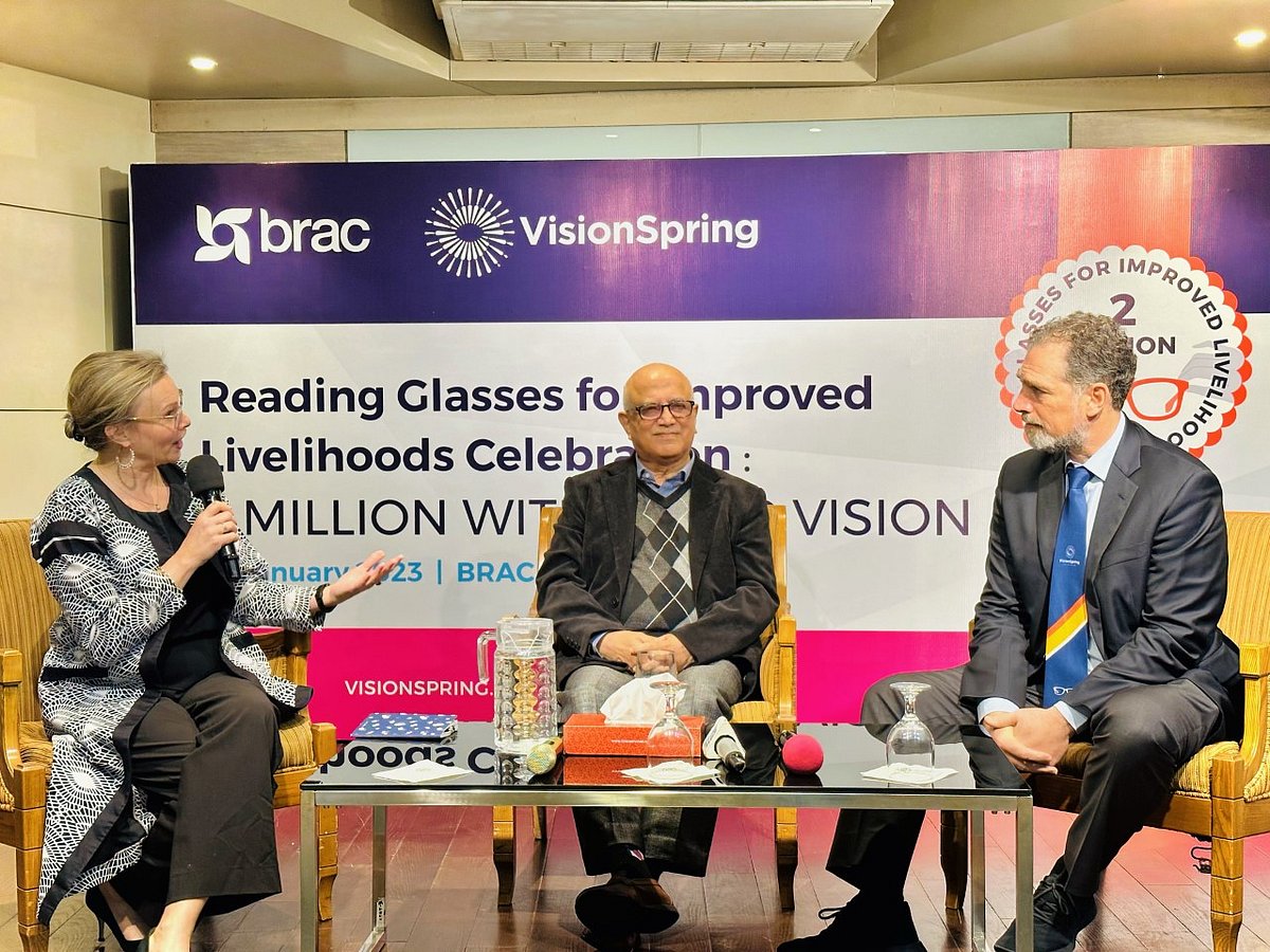 VisionSpring, BRAC celebrate correcting 2m vision | Prothom Alo