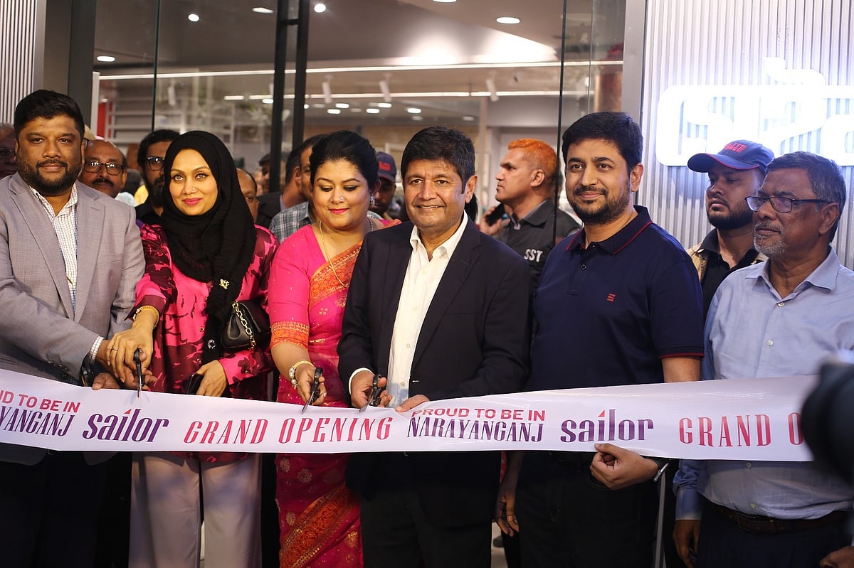 Sailor opens outlet in Narayanganj | Prothom Alo