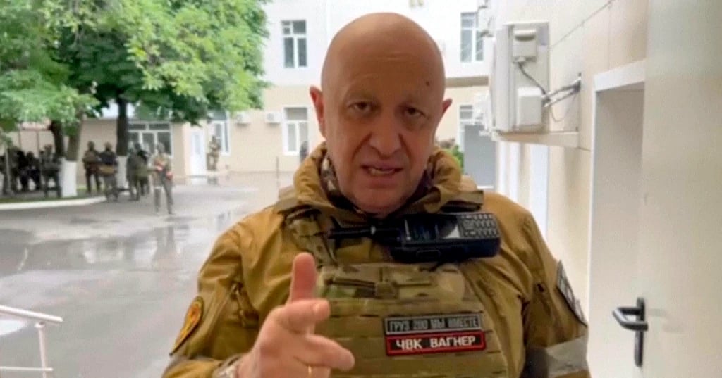 Yevgeny Prigozhin's Private Jet Crashes Near Moscow, Killing All 10 On ...