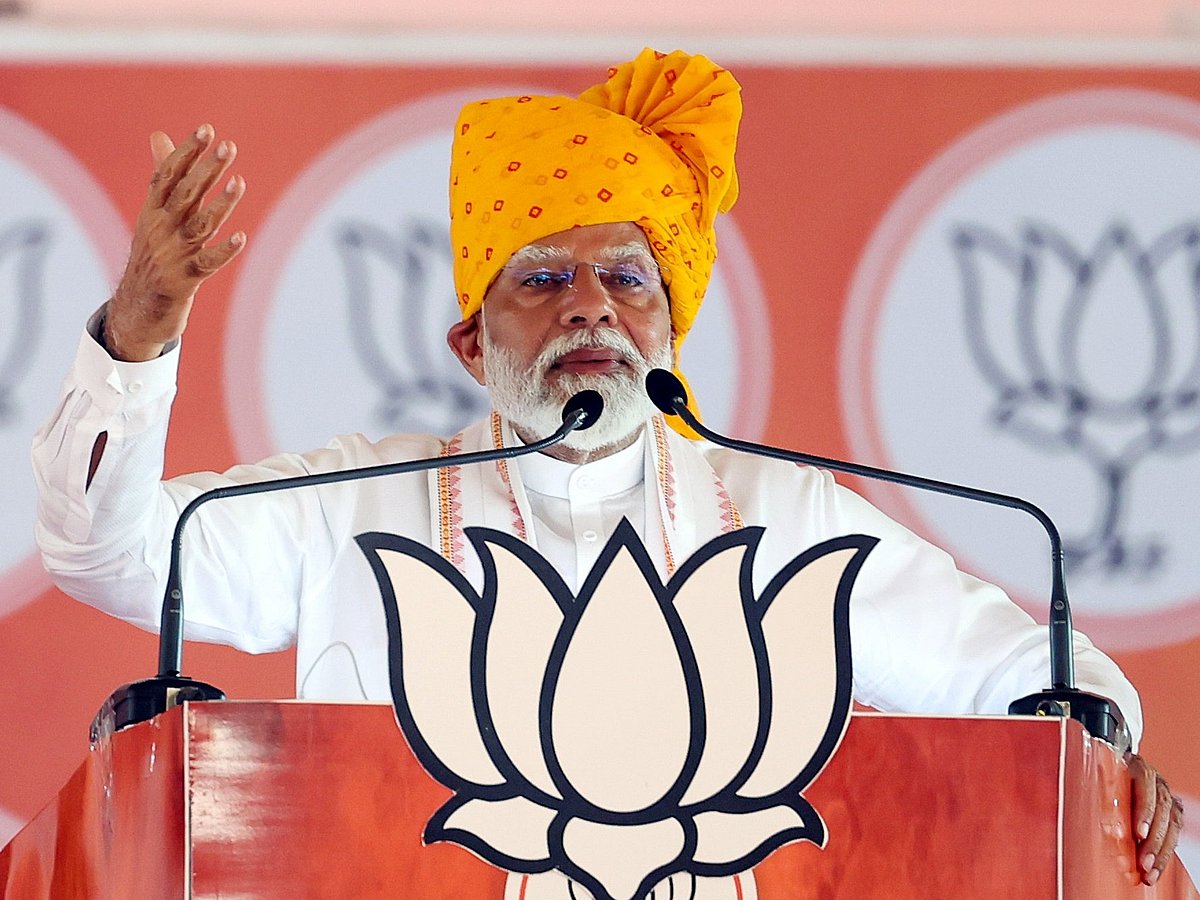 PM Modi slams Congress' plan to snatch gold and Mangalsutra for wealth ...