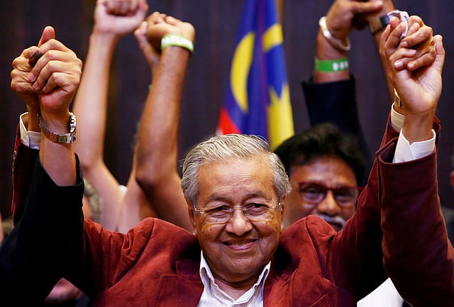 Our lessons in Mahathir’s victory | Prothom Alo