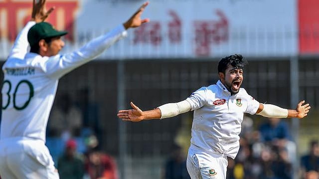 Abu Jayed takes tips from Shami ahead of Eden Test | Prothom Alo
